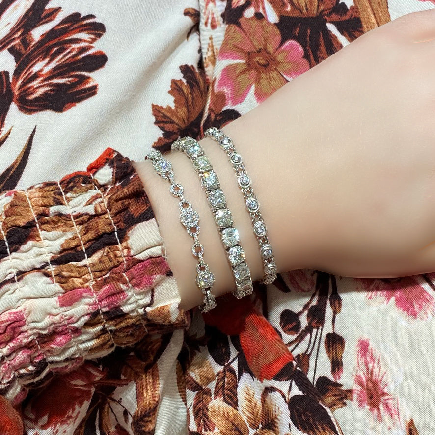 Gregg Ruth Diamond Tennis Bracelet – Landsberg Jewelers